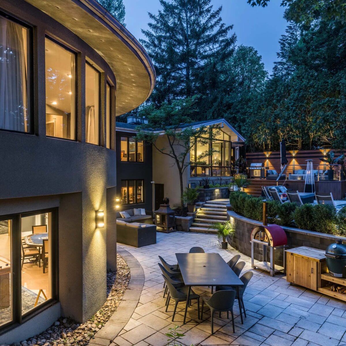 Swimming Pool for 80’s Modern Villa | Luxury Pools