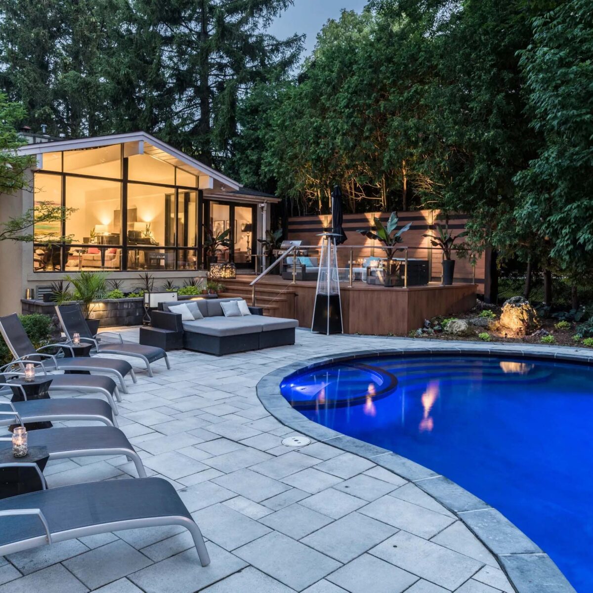 Swimming Pool for 80’s Modern Villa | Luxury Pools