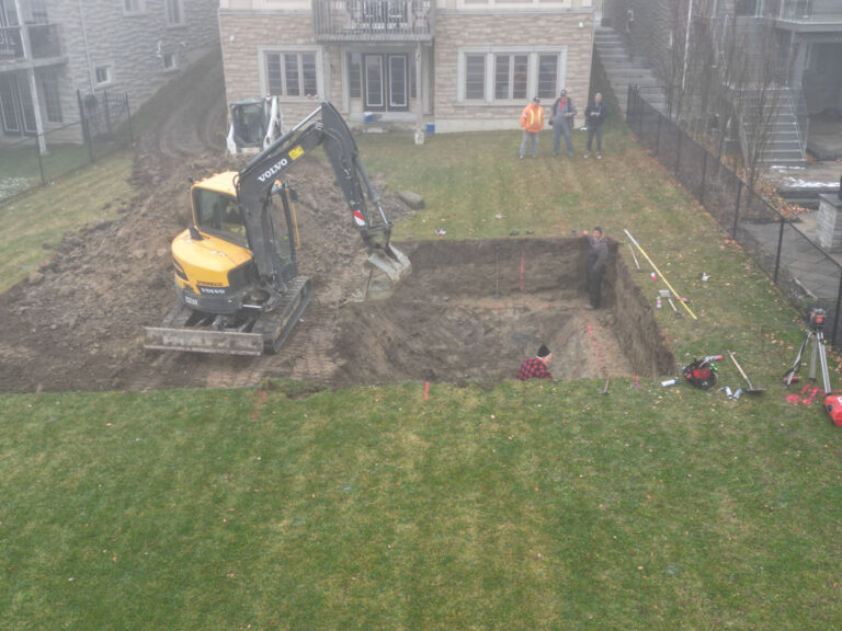 Best Vinyl Liner Pool Wall Materials: Comparison Guide